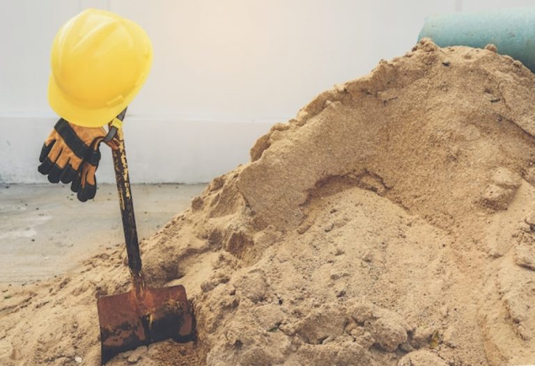 The Builder's Guide to Choosing the Right Sand in 2024